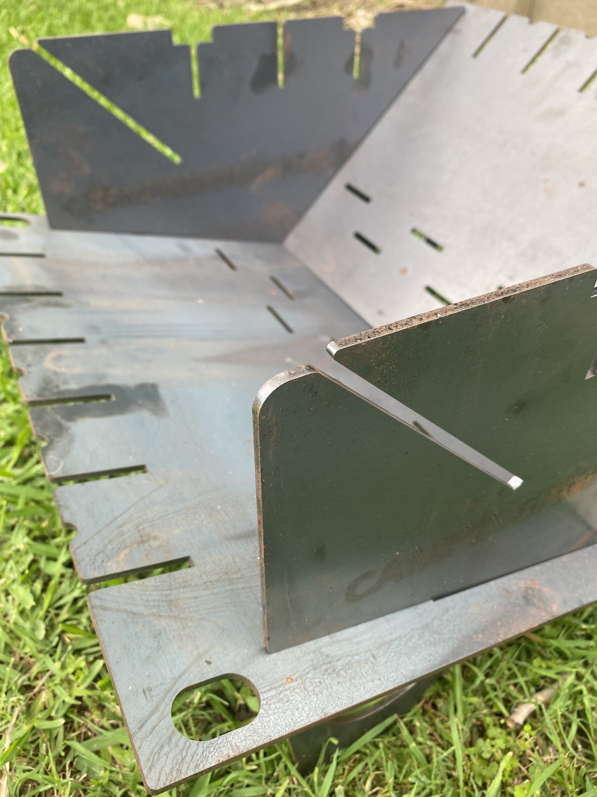 Flat Pack Fire Pit 4mm Steel Multi Purpose BBQ Grill Unit